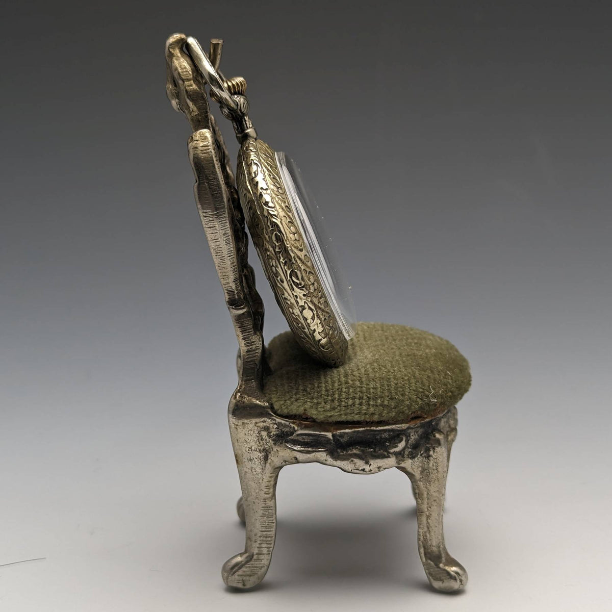 1940s Brass Chair Pocket Watch Holder with Moss Green Seat – SILVER-LUG