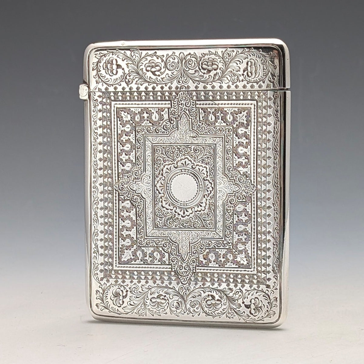 1881年 英国アンティーク シェイクスピア彫刻 純銀製カードケース 77g George Unite – SILVER-LUG