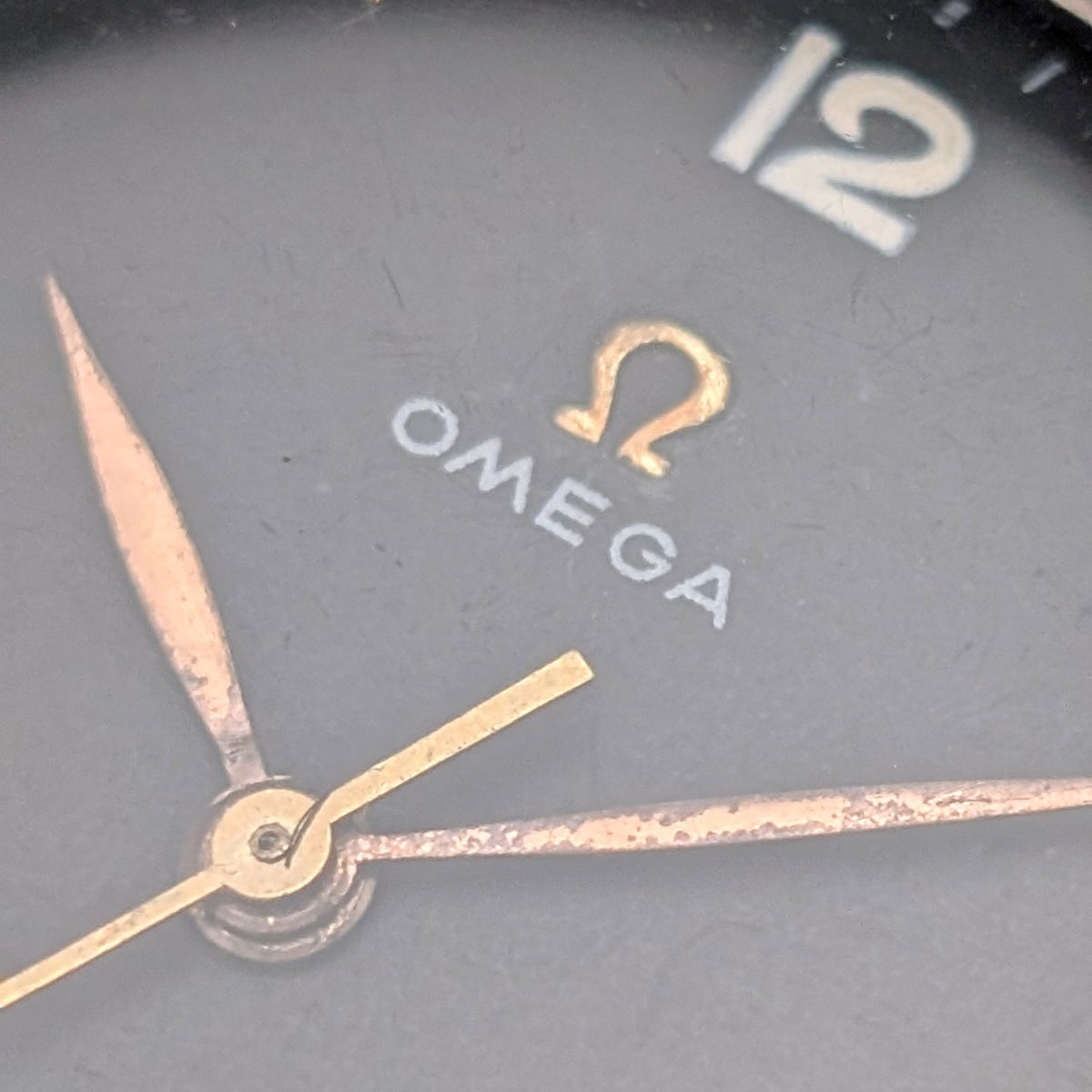 Circa 1943 Omega Ref. 2325/8 Men's Mechanical Wristwatch "Jumbo" Black ...